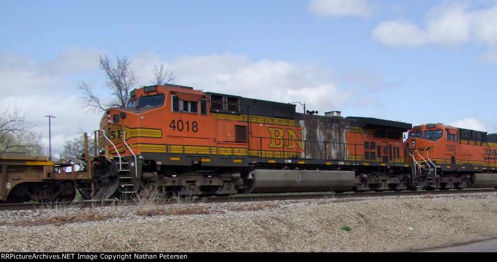BNSF 4018